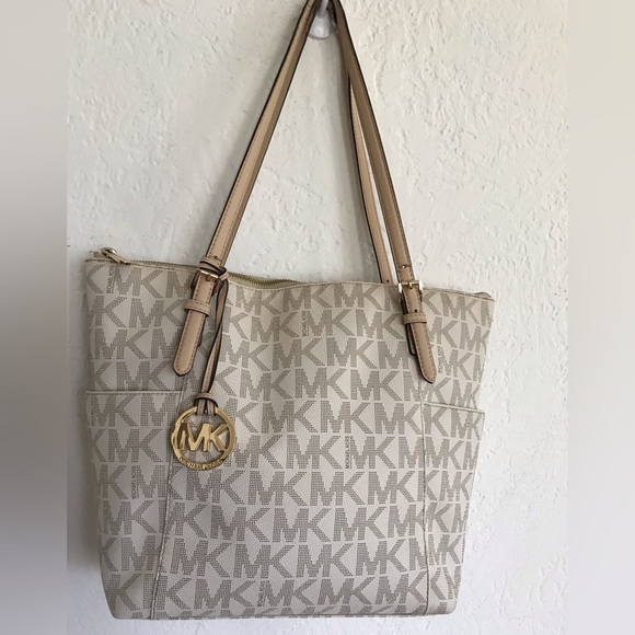 Michael Kors | Bags | Michael Kors Cream Colored Tote | Poshmark
